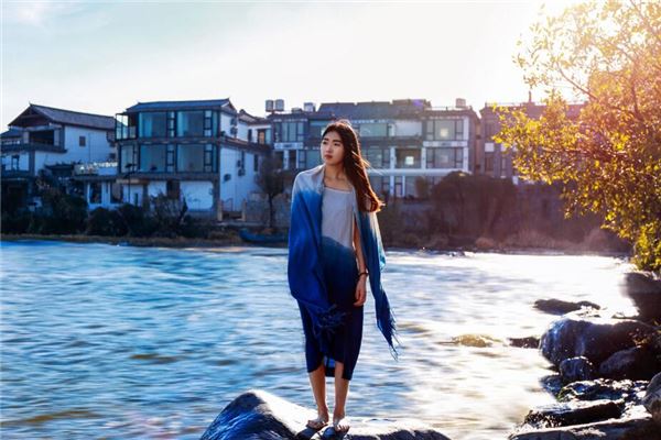 玥字五行屬金還是土 - iFate